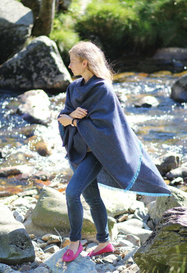 Outfitpost: Mit dem Wollponcho in Snowdonia - Lady-Blog