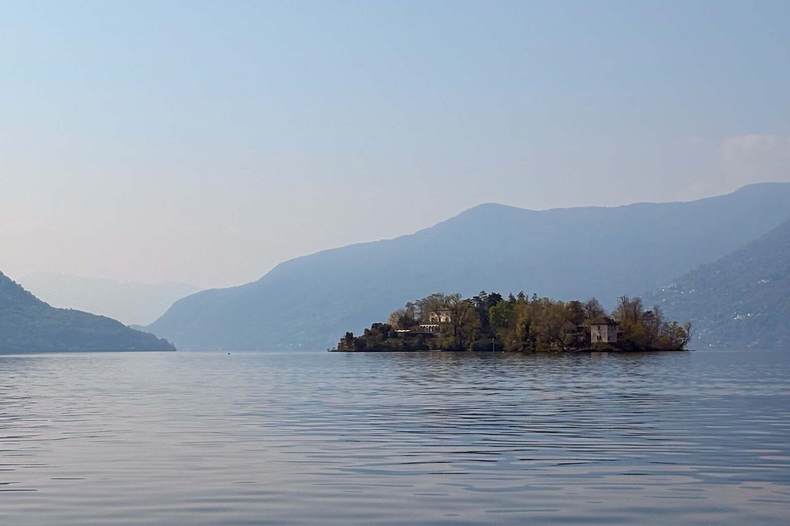 Lovely Places: Die Villa Emden im Lago Maggiore